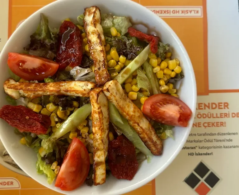 Halloumi Salad Recipe - Easy Quick Recipe - ChefTurko